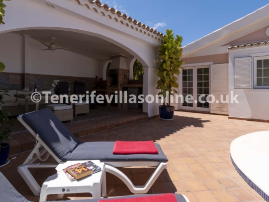 4 Bedroom Holiday Villa for Rent in Costa Adeje | Private Heated Pool