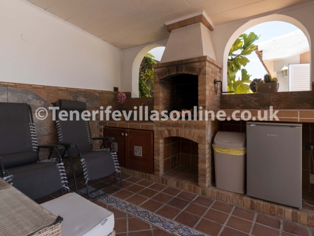 4 Bedroom Holiday Villa for Rent in Costa Adeje | Private Heated Pool